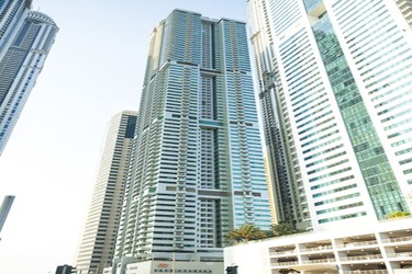 Pinnacle Tower location map in Dubai Marina