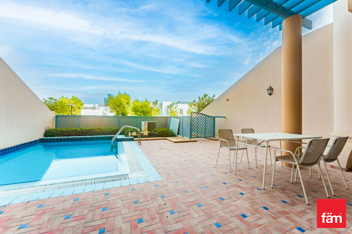 Price 370,000 AED | 3 Bedroom Apartment for Rent in Sarai Apartments ...