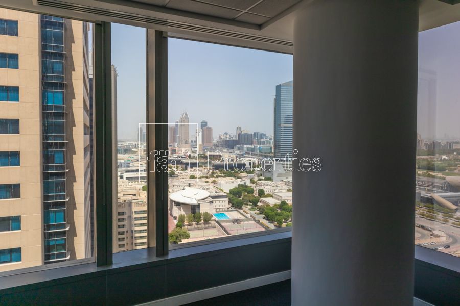 Price AED | for in Dubai - 61903