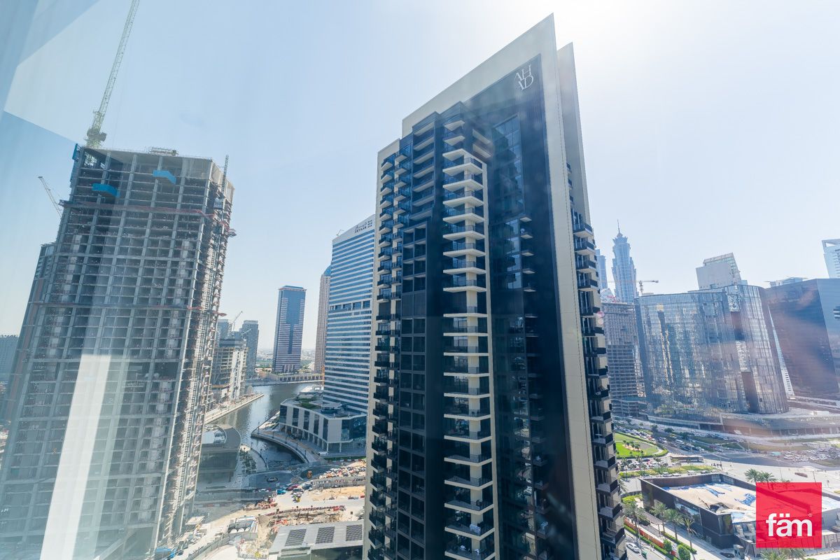 Price 2,498,900 AED | Office for Sale in The Binary Tower Dubai - 82743