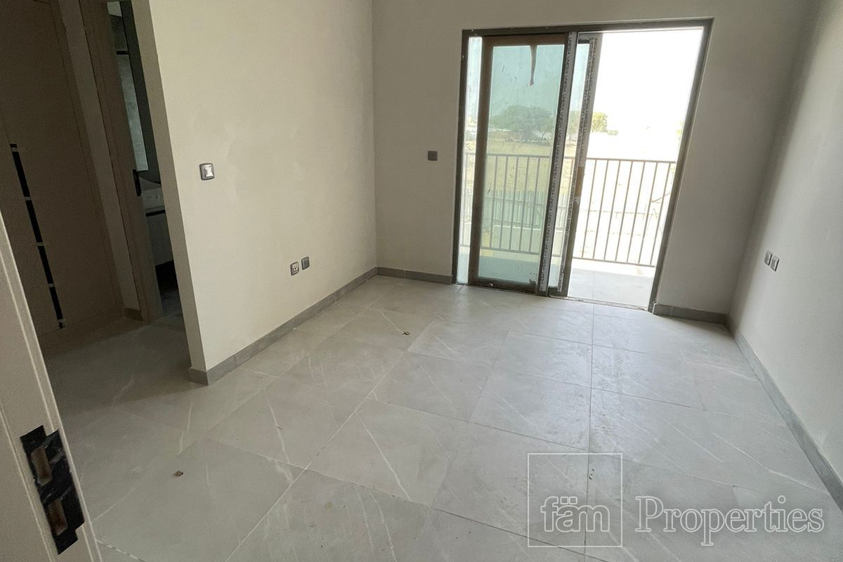 Price 2,475,000 AED | 2 Bedroom Townhouse for Sale in MAG Eye Phase 1 ...