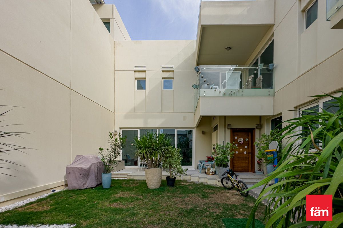 Price 3,999,999 AED | 3 Bedroom Villa for Sale in Cluster 2 - The ...